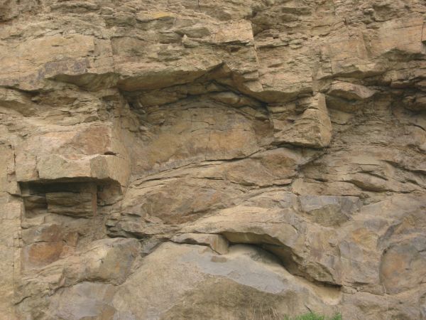 cracking rock cliff texture 0037 - Texturelib