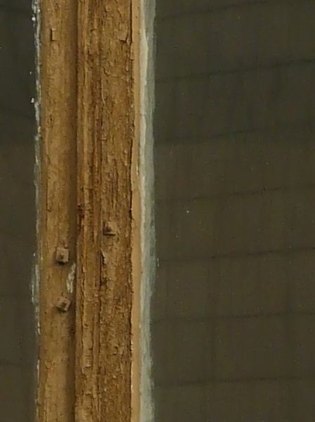 decaying brown window texture 0005 - Texturelib