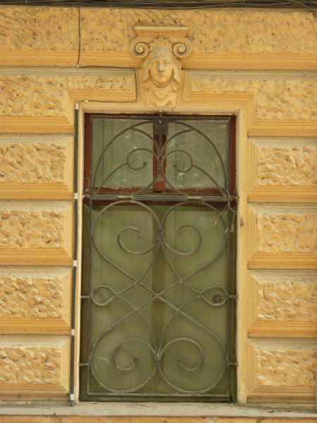 window with curved bars texture 0100 - Texturelib